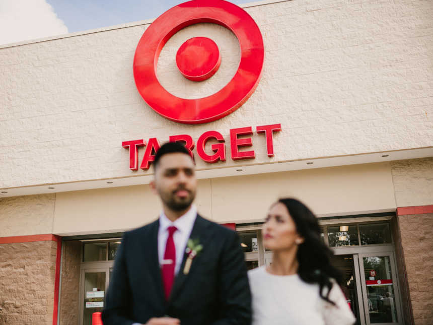 Couple ‘Walked Down A Different Aisle’ With Epic Wedding Photos In ...