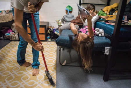 A ‘Day In The Life’ Of A Family Living In A Homeless Shelter – Love ...