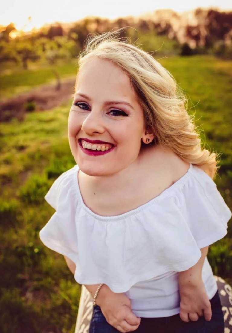 ‘There’s something wrong with her!’ My mom looked at my triangular ...