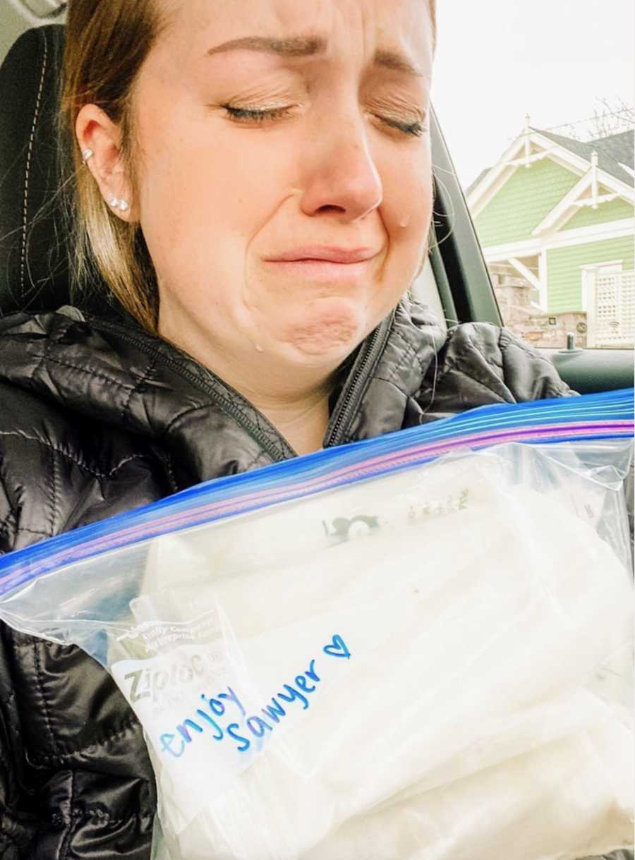 ‘I opened my cooler and broke down in tears.’: Mom struggling to ...