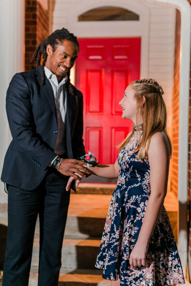 ‘She will never forget this night.’: NFL star Anthony Harris surprises ...