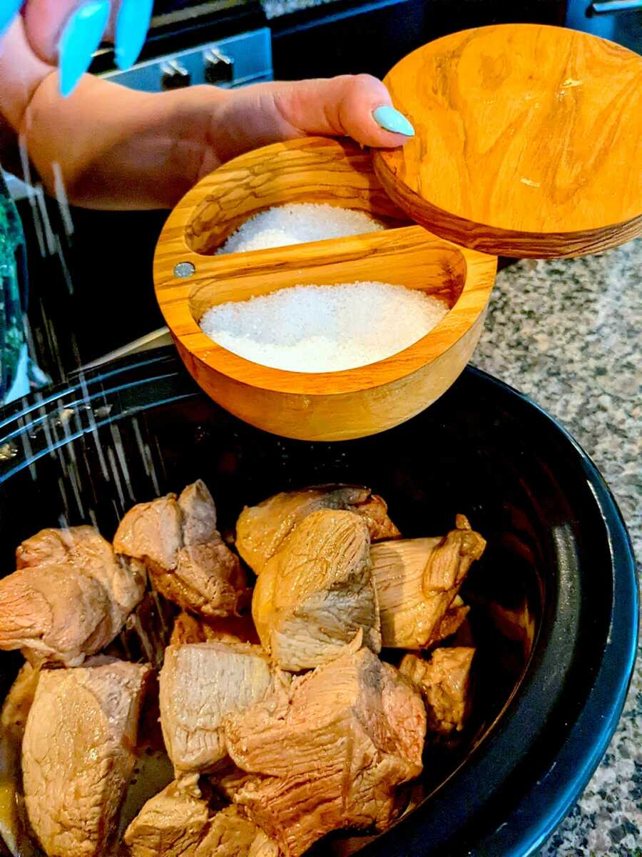 Mexican Dad’s Traditional Slow-Cooked Pork Carnitas – Love What Matters