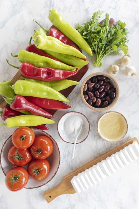 Grandma’s Delicious Vegan Pinjur Recipe (Roasted Pepper Dip) – Love ...