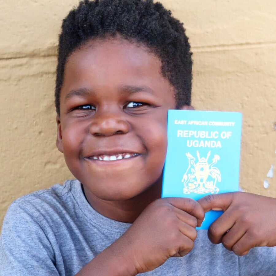 I Adopted A Newborn Orphan At 22 Years Old, And It’s The Best Decision ...