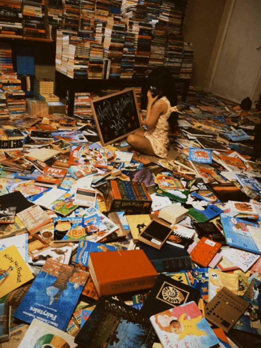 Teen Donates Thousands Of Books To Pediatric Cancer Patients To Help ...