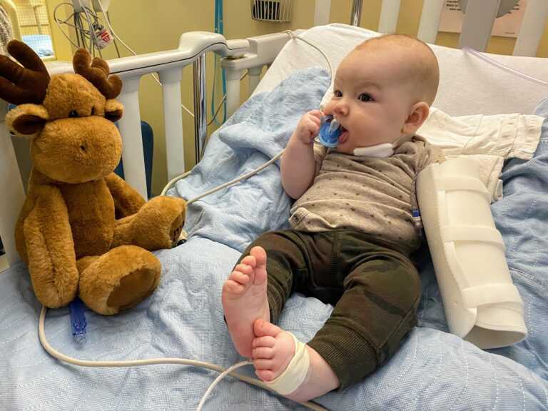 ‘We noticed a golf ball-sized lump on our little baby’s neck.’: Mom ...