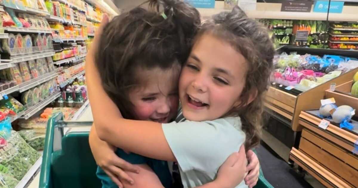 Today My Non-Verbal, Autistic Daughter Told Her Sister She Loved Her ...